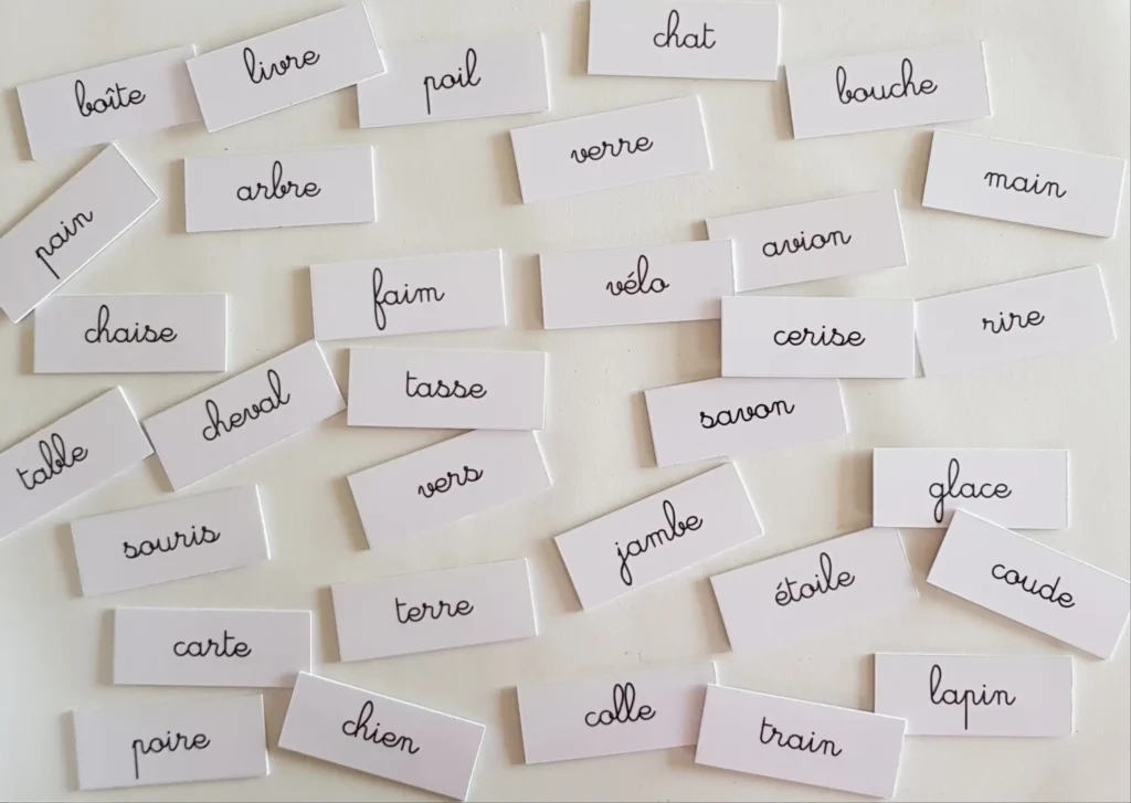 Les phonèmes, les petits Mots 3 - Montessori Homemade